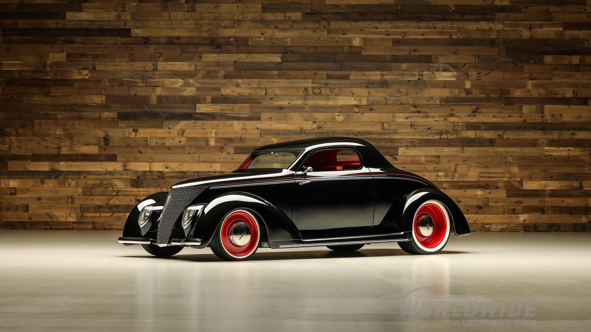 Worldwide Auctioneers Is Selling A Custom 450-HP 1937 Ford Deco Rod ...