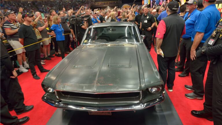 Dive into the Automotive Elysium at the Upcoming Mecum Auctions - The ...