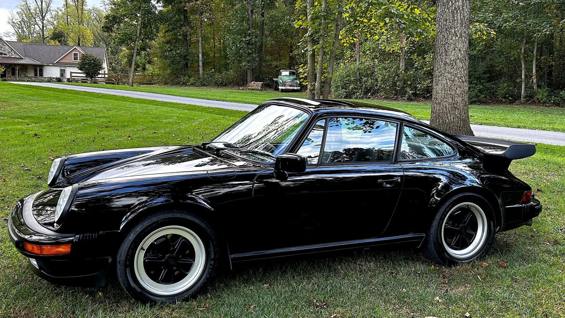 1985 Porsche 911 Is The Icon Of The 80s - The Auto Wire