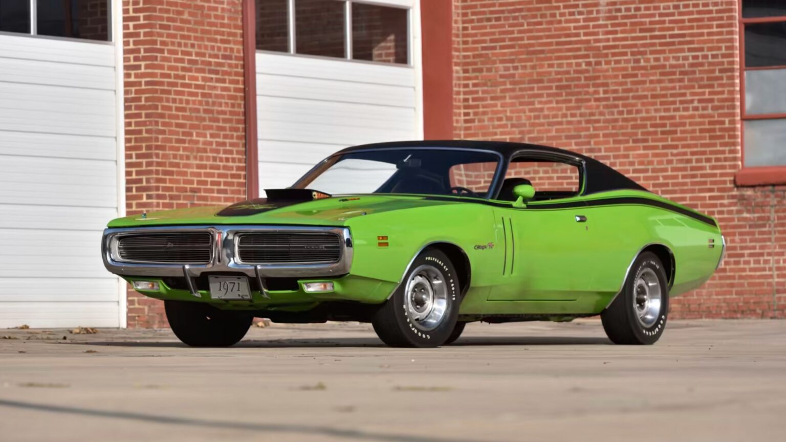 It’s Got a Hemi! This 1971 Dodge Hemi R/T Is Selling At Mecum Kissimmee ...