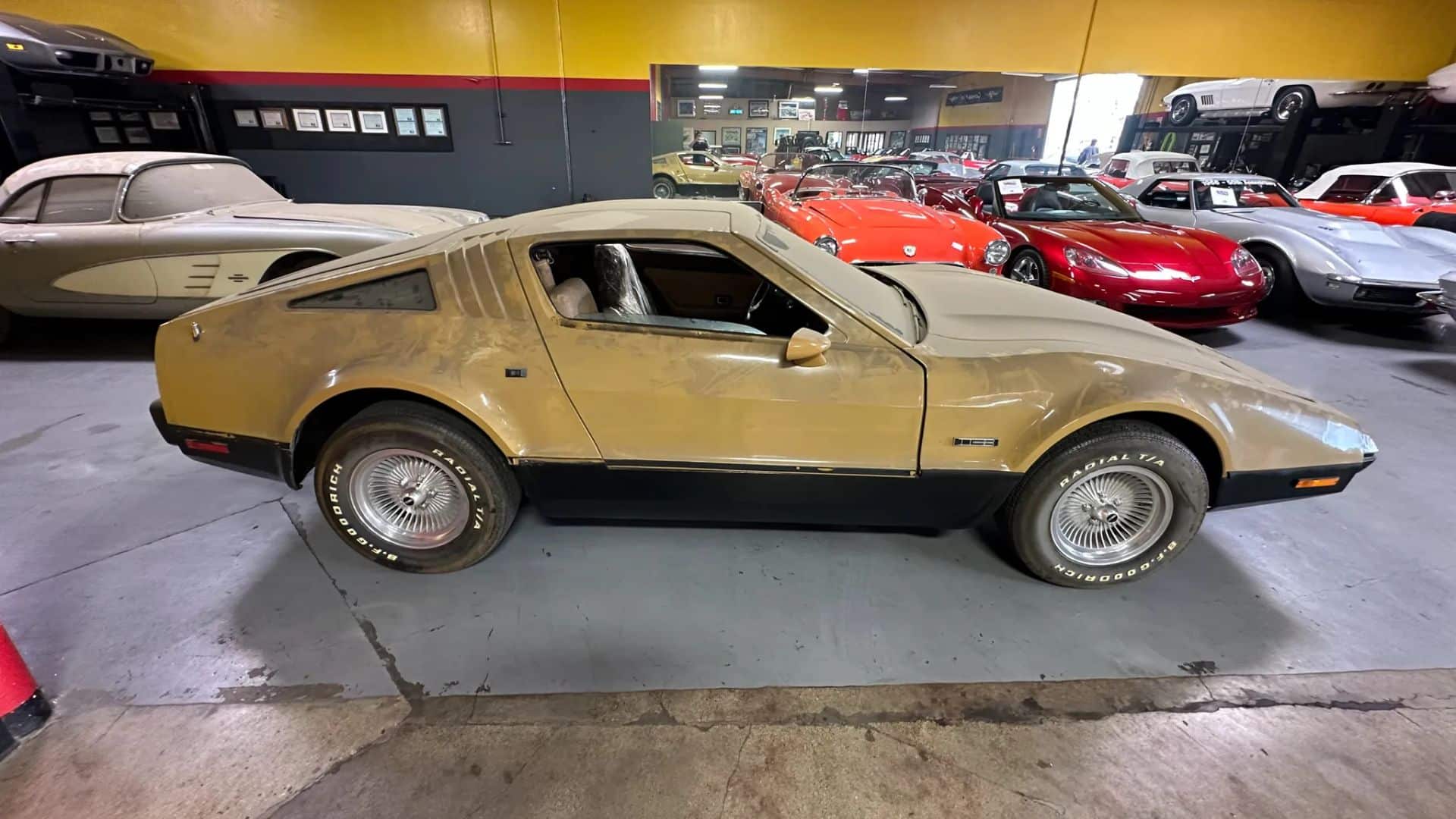 This 1976 Bricklin Is A 76-Mile Time Capsule - The Auto Wire