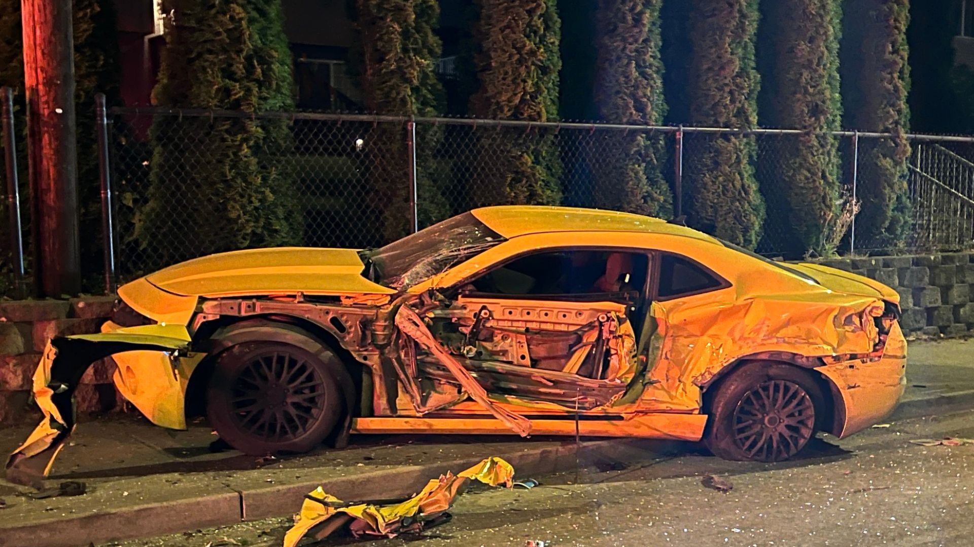 Stealing Fire Engine, Suspect Seriously Damages 16 Cars - The Auto Wire